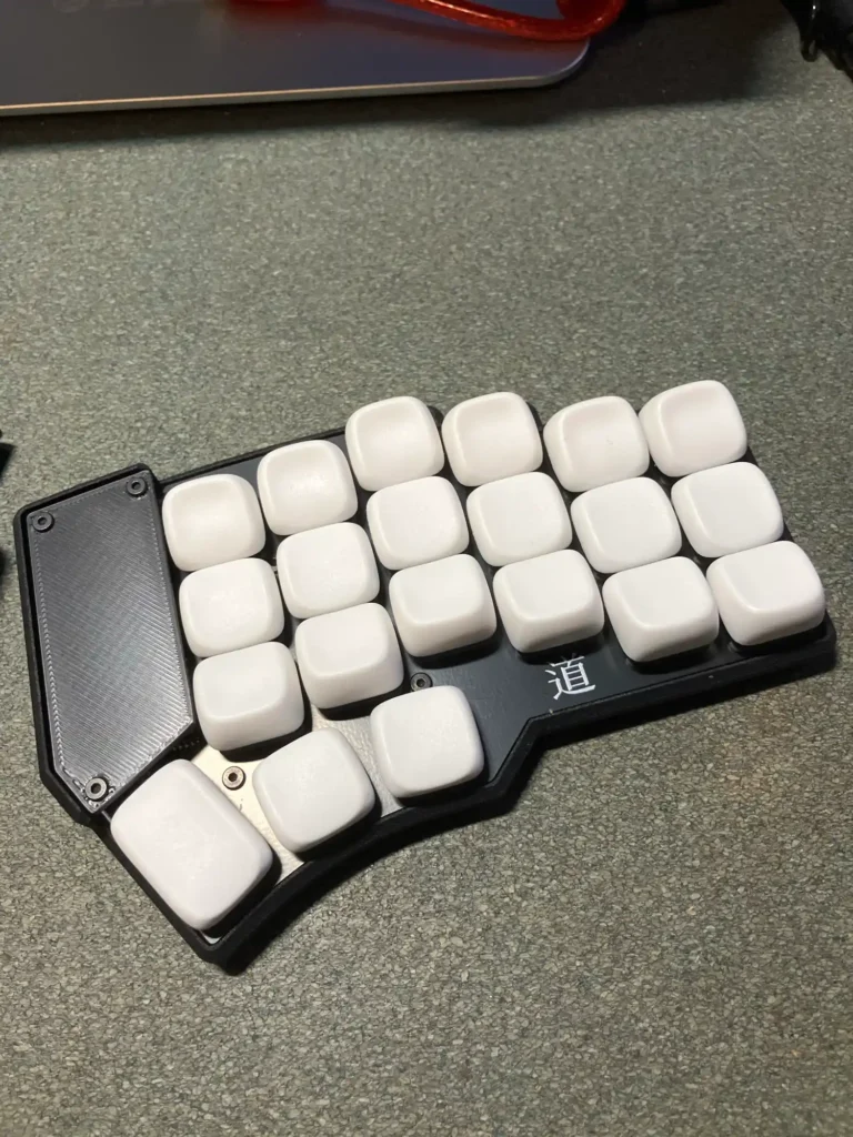 KLP Lamé Keycaps for Kailh Choc V1 | Sculpted Profile | PandaKB